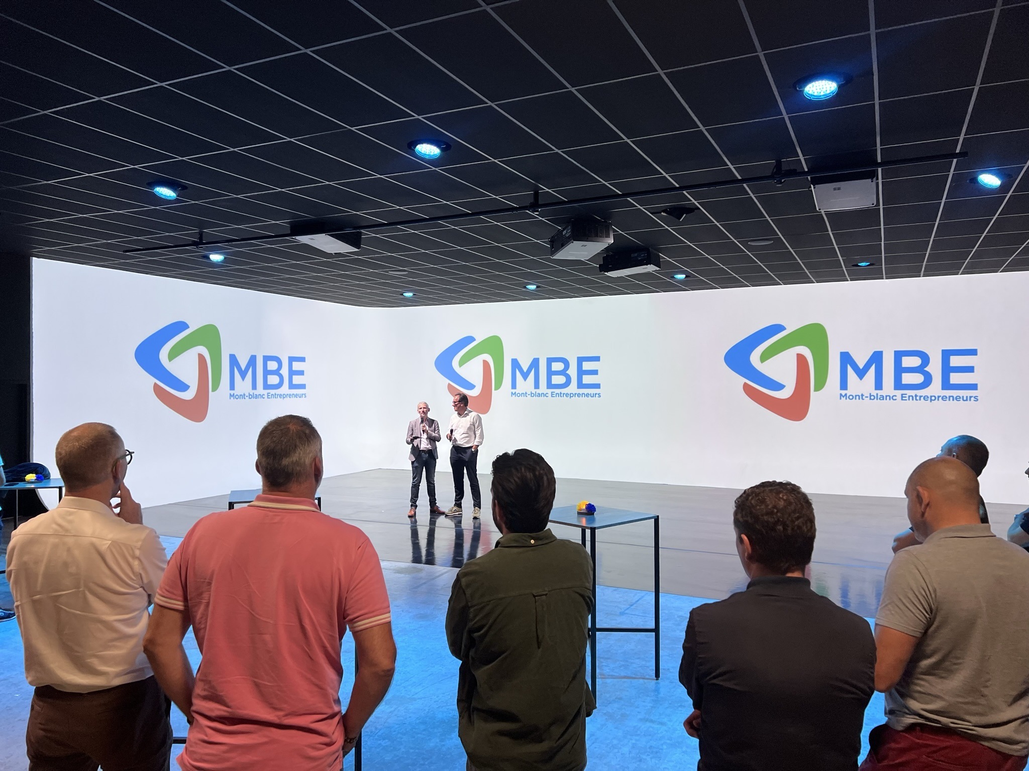 Le Studio 321 - Studio vidéo immersif - Le Studio 321